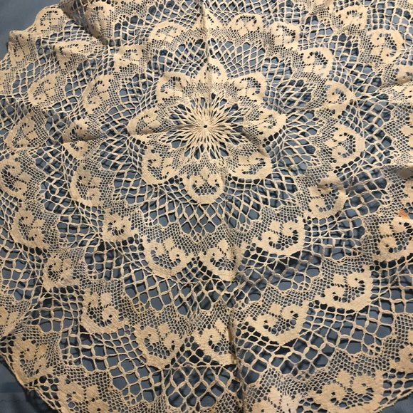 Kitchen | Table Round Topper 2355 | Poshmark